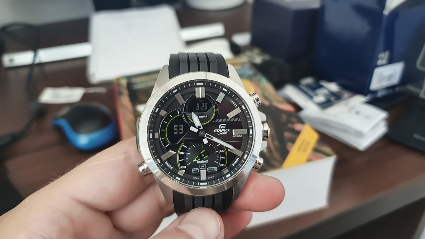 Casio Edifice ECB-30P-1A – Timeplanet